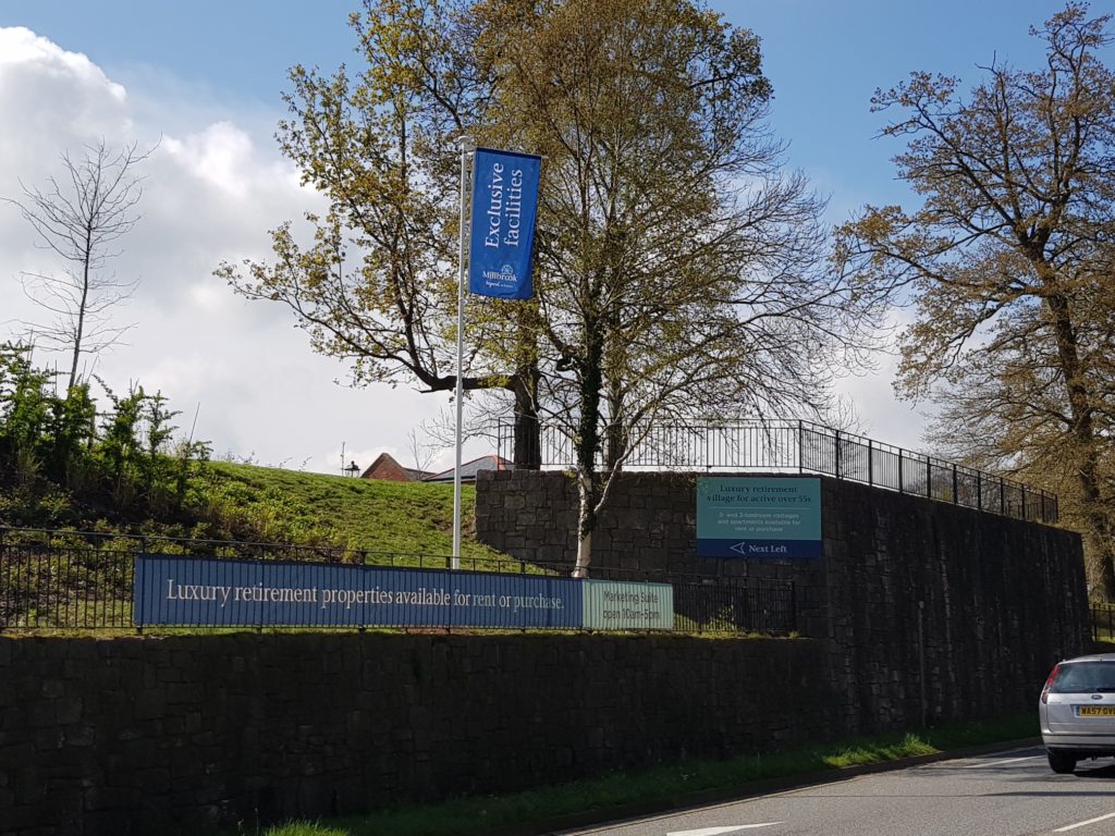 House Builder Flags & Flag Installation - Johnsons Printers